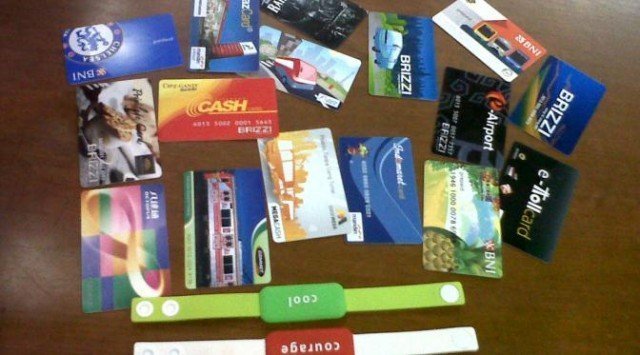 Uang Elektronik Mulai Menjadi Pilihan Transaksi di Indonesia | Selular.ID